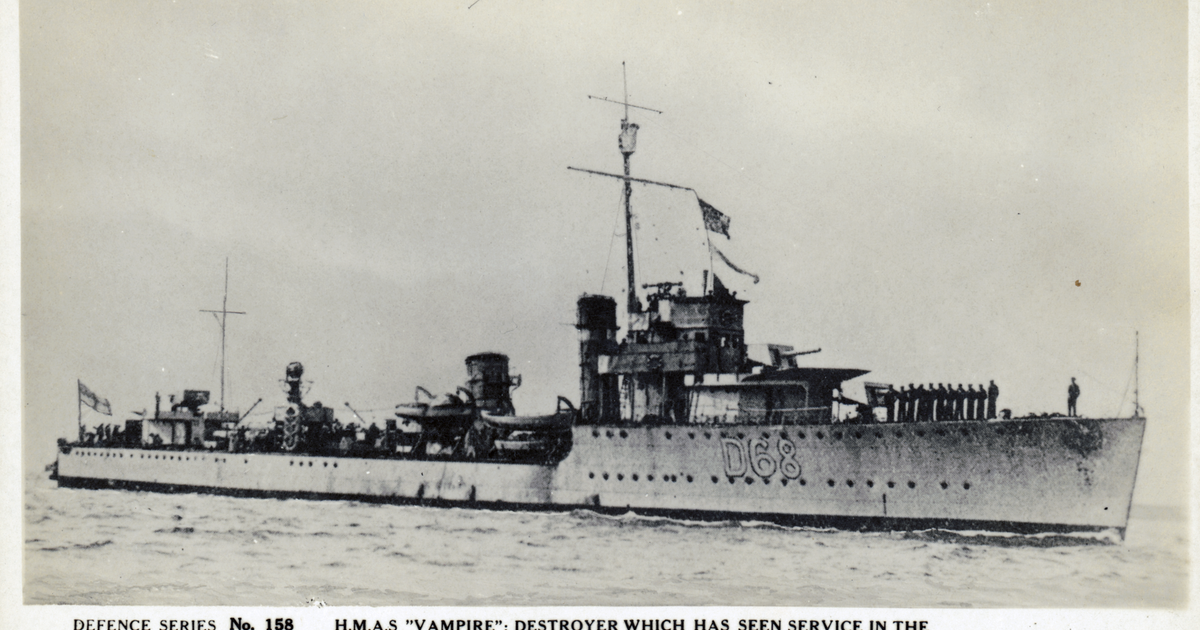 Australia’s largest museum vessel HMAS Vampire takes to the Harbour ...